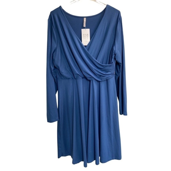 Gilli | Dresses | Gilli Blue Jersey Knit Surplice Long Sleeve Daisy ...